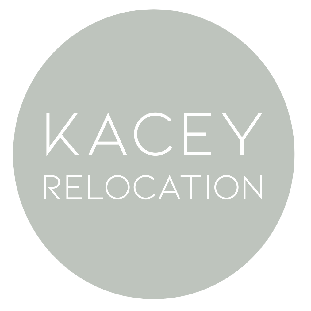 Kacey Relocation Logo - social media - White Earth Design